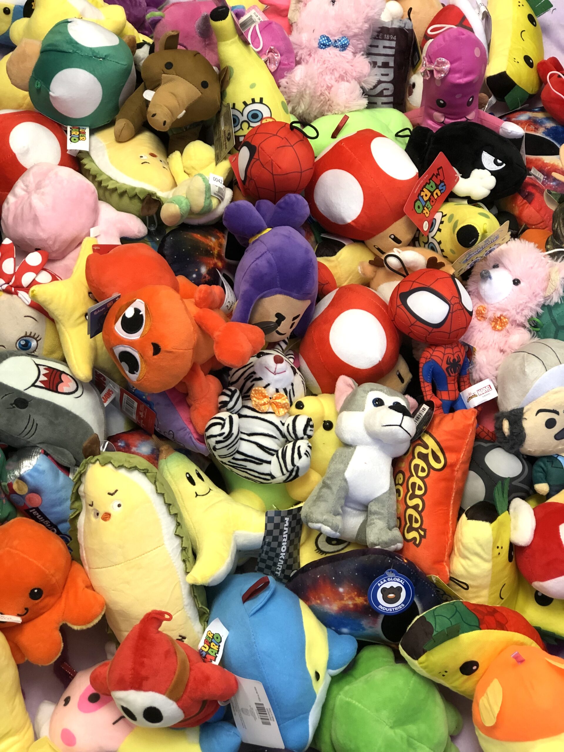 Claw Machine Mix -110 pieces New Plush Toys – 40% Licensed 5-9″ Size ...
